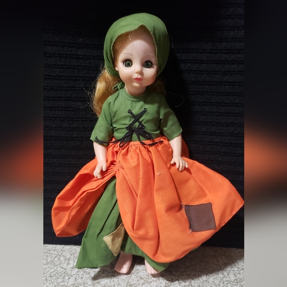 Madame Alexander | Toys | Madame Alexander Vintage Poor Cinderella Doll ...